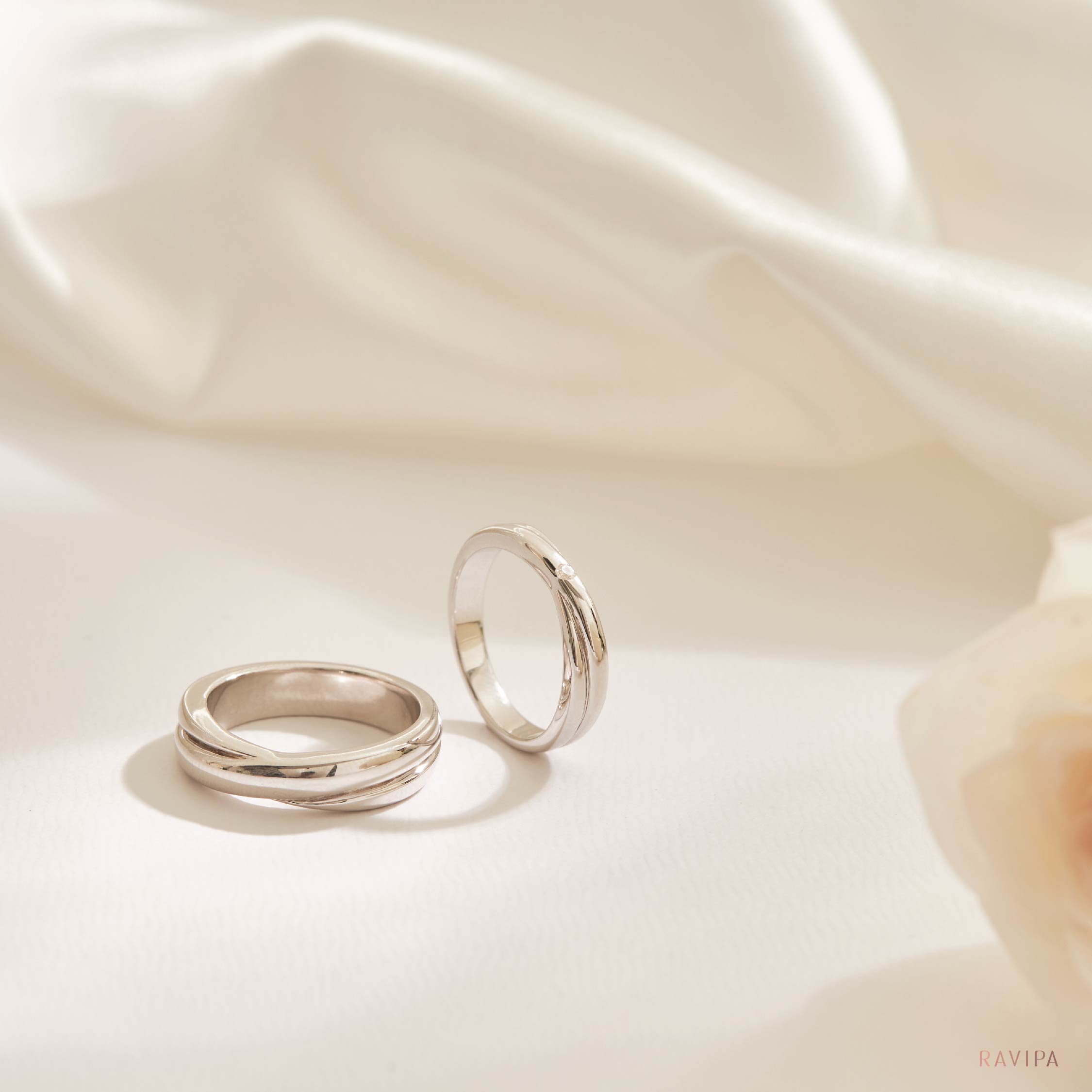 Twist Ring – RAVIPA