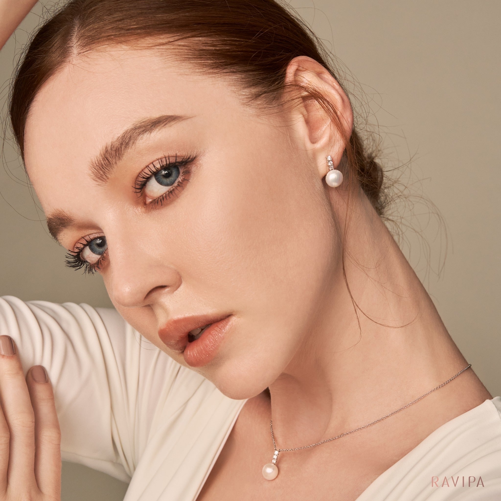 Tiny Diamond Pearl Necklace – RAVIPA